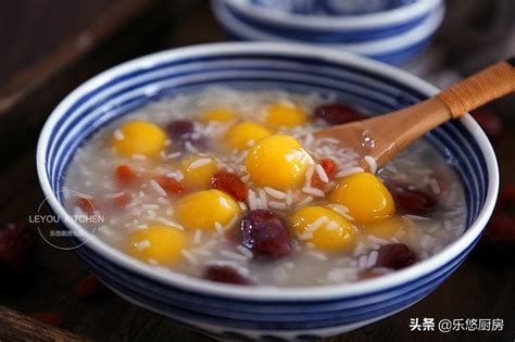 带甜味的汤有哪些 5道甜汤热热乎乎喝一碗全身冒汗还可以美容养颜 说明书网