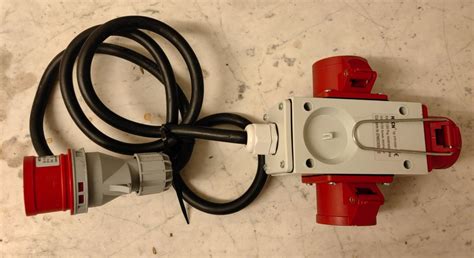 400 Volt 16 Ampere Stromverteiler Htcn Gebraucht In Matzingen Für Chf