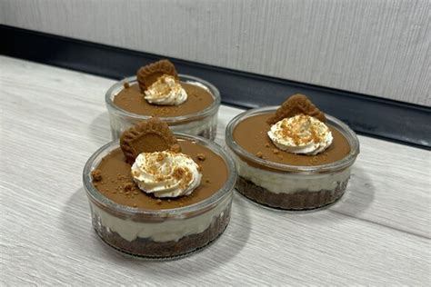 Lotus Mini Cakes Chef Reader