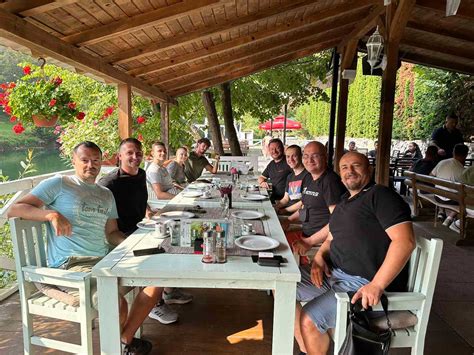 Esscom Team Building Esscom