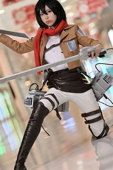 Attack On Titan Cosplay