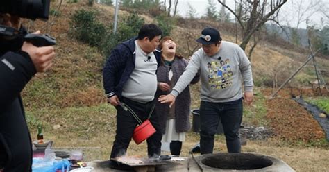 맛있는 녀석들 문세윤 눈빛으로 배부른 거 보이더라