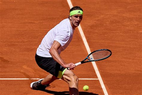 Atp Madrid Zverev Altro Scivolone Cerundolo Manda A Casa Il Tedesco