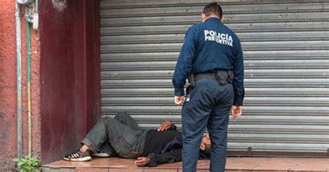 Culpan A Hombre En Situación De Calle De Robar Dinero De Un Auto