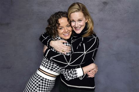 Laura Linney Pancione Suncoast Star Laura Linney Navigates A Moms