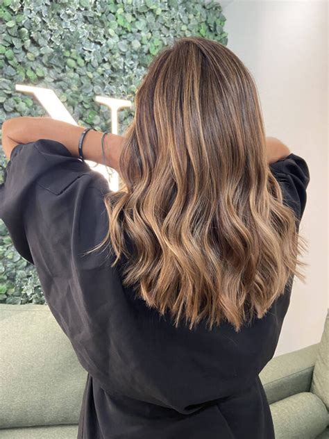 Qué es el balayage y qué tipos existen Noelia Brown