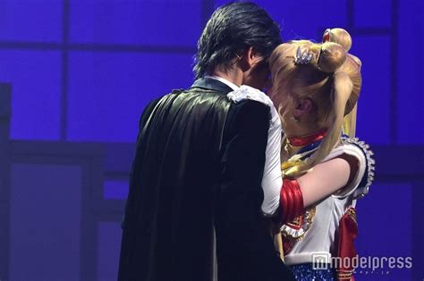 Nogizaka X Sailor Moon Musical Simulated Kissing Sailor Moon News