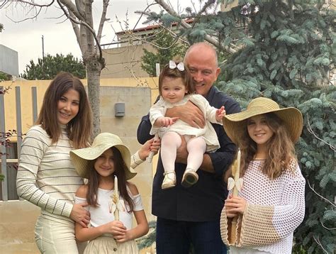 كم عمر ليا ابنة نانسي عجرم؟