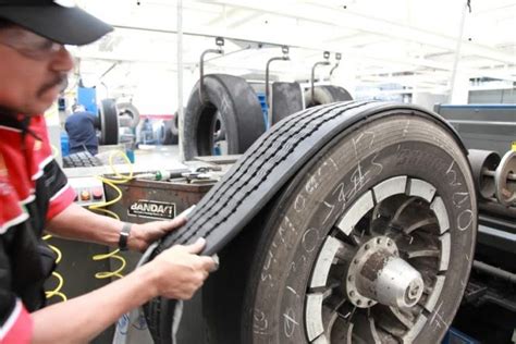 Milever Wanli SAH01 Llanta Para Camion