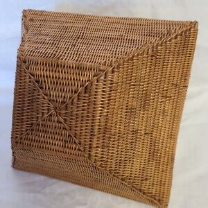 Bali Intricate Fine Weave Ate Treasure Box By Lauhala Trading Etsy