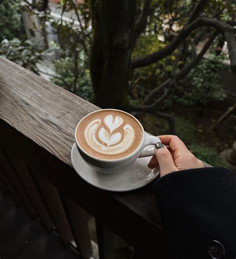 ⚜️ЦрвенокосаТа¹⚜️ On Twitter Имајте убав и влажен ден ДоброУтро кафеџии ☕💦