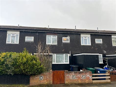 Crocus Fields Barnet Hunters Barnet