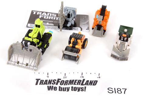 Complete Transformers® Power Core Combiners Combiner 5 Packs Steamhammer With Constructicons Sku