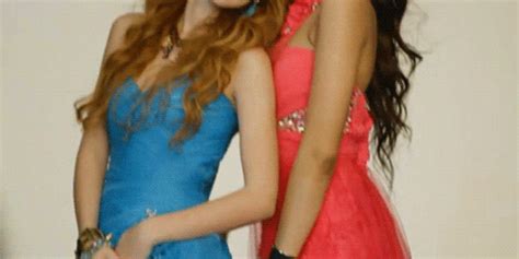 Bella Thorne Shake It Up  Wiffle