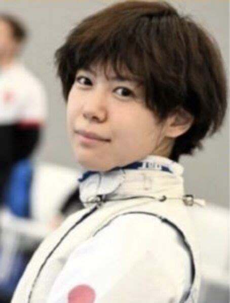 宮脇花綸がかわいい！身長と体重・胸カップサイズは？髪型・ファッションを総まとめ Aidoly アイドリー ｜ファン向けエンタメ情報サイト