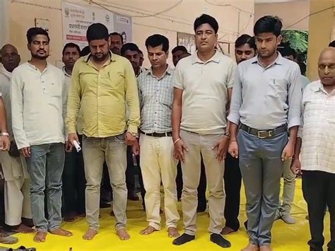 Outrage In The Lekhpal Community Due To The Suicide Of Lekhpal In Hapur