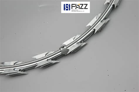 Militarystyle Galvanized Concertina Wire Wire Mesh And Wire Fencing
