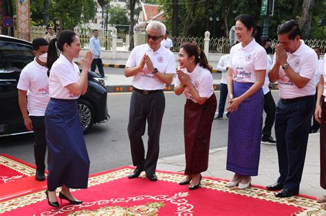 មាស សុខសេនសាន អ្នកនាំពាក្យក្រសួងសេដ្ឋកិច្ច និង ហិរញ្ញវត្ថុ Phnom Penh