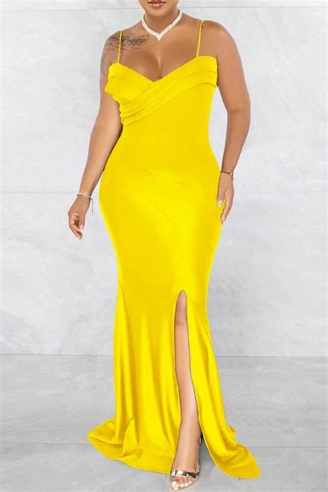 Wholesale Yellow Fashion Sexy Solid Backless Slit Spaghetti Strap