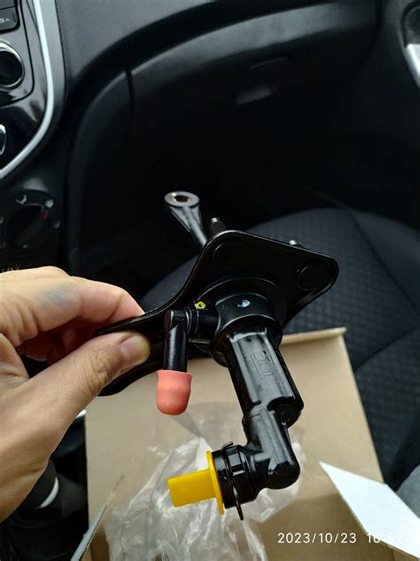 Замена ГЦС на Солярис дорестайл — Hyundai Solaris Hatchback, 1,4 л ...