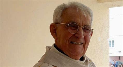 Diocesi In Lutto Per La Morte Di Don Michele Massaro Diocesi Di Andria