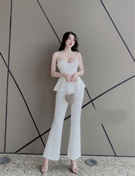 Ghim trên えみうちゃん Trang phục nữ Thời trang nữ Thời trang