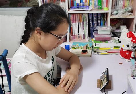 小学生如何理解“时差”？丽水援疆教师想出了这个办法凤凰网