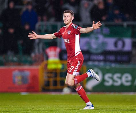 Shamrock Rovers 4 Cork City 4 Darragh Crowleys Wondergoal Somehow