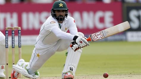 Misbah Ul Haq Steals Amirs Thunder England Vs Pakistan 1st Test Day 1