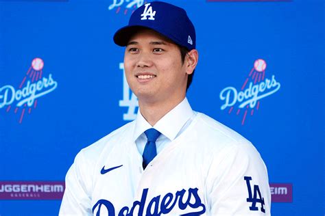 大谷翔平が「小さく見える」 日本人スター集結4年越しの再会に異例の歓迎 Full Count