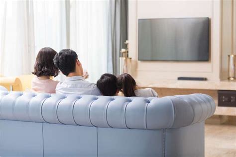 La Ce Inaltime Se Monteaza Televizorul Pe Perete In Living Infocasa