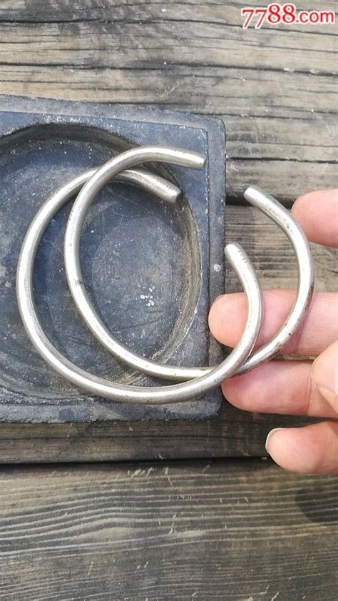 清代文房青石墨盒与一对纯银手镯一起 其他文房用具 收藏楼7788商城