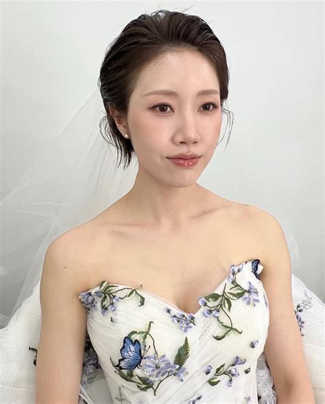 뷰티진동희 장희경원장 메이크업레슨 메이크업레슨후기 이틀 뒤에 여행가시는 레슨 고객님 메이크업 너무 어려워서 혼자하면 뭔가 어색해서 베이스만 하고 다니셨다고