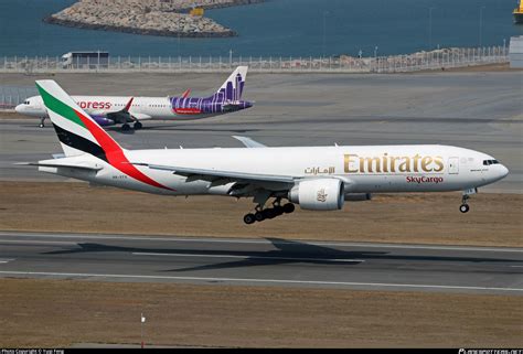 A6 EFK Emirates Boeing 777 F1H Photo By Yuqi Feng ID 1044230