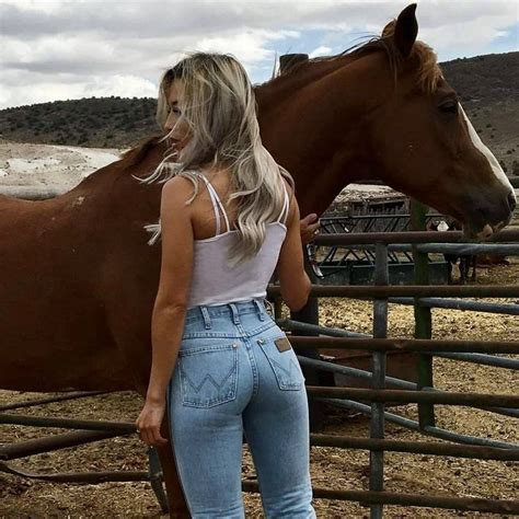 Wrangler Jeans Outfits Woman Levi Jeans Outfit Country Rockies Jeans