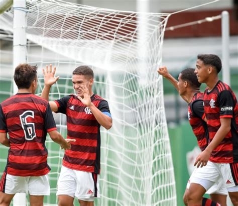 Com Atuação Segura Sub 15 Vence O Fluminense Por 2 A 0 No Jogo De Ida