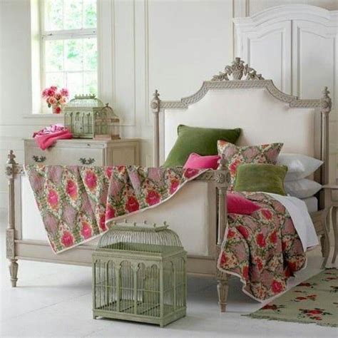 1000 Images About Decorating Rooms With Raspberry On Pinterest Hall Design Pink Walls And