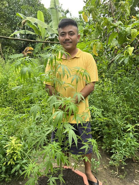 Catch ဘဝ မှာ တရားမဝင်တာ ဆိုလို့ ဘုရားကန် မှာ ငါးခိုးမျှား တာရယ် မင