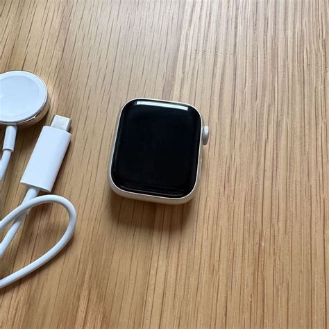 Apple Watch S7 41mm スターライト メルカリ