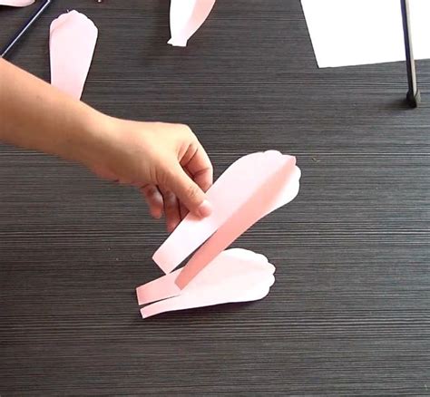 Cómo Hacer Una Flor De Cartulina Flores De Papel