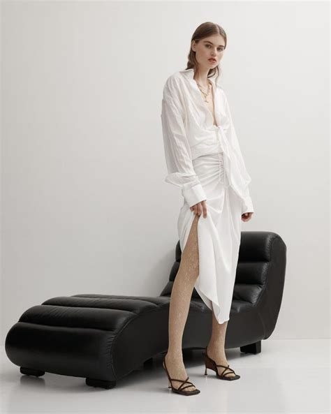 Carmen Rose For Lofficiel Magazine With Lottie Aaron Fashion Stylist Fashion Magazine Cover