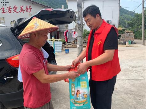 浓浓敬老情 暖心重阳礼 寿昌镇 建德新闻网
