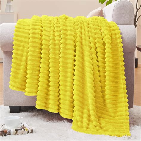 Bedelite Fleece Throw Blanket For Couch 3d Ribbed