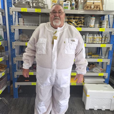 Buy 3 Layer Ventilated Beekeeping Stout Suit Hat Veiloz Armour Usa