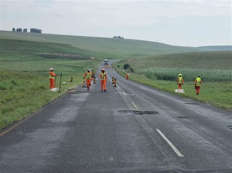 Mec Maqueen Letsoha Mathae Commitment On R34r74 And R26 Roads Begins South Africa Today Media