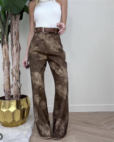 Smart And Chic