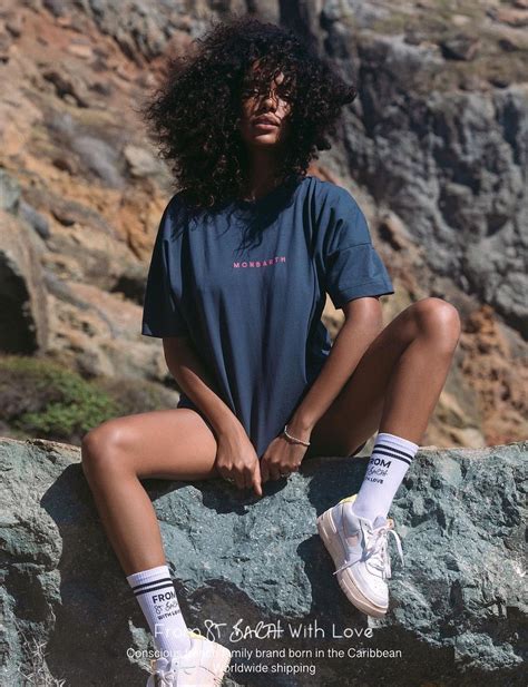 JULIANA NEPOMUCENO Model Management