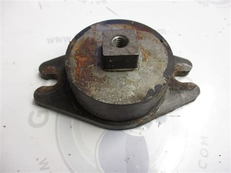 380081 0380081 Rubber Mount Omc Stringer Sterndrive 1968 72 120