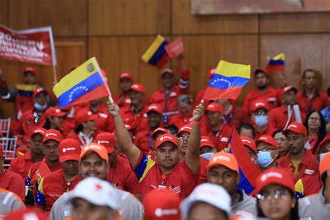 Min PP Petróleo on Twitter RT NicolasMaduro Feliz de encontrarme