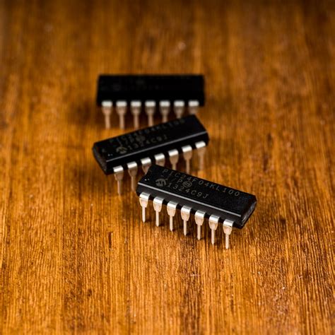 Microchip Pic Jay Carlson